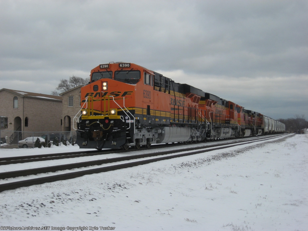 BNSF on the IHB @ S Austin Ave near Midway Airport with a brand new Gevo
